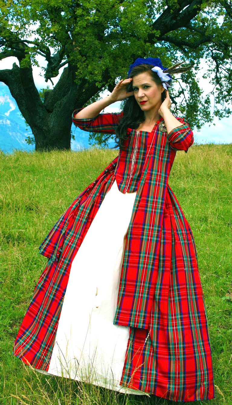 Monter sa crinoline: conseils techniques et pratiques | Costumes ...